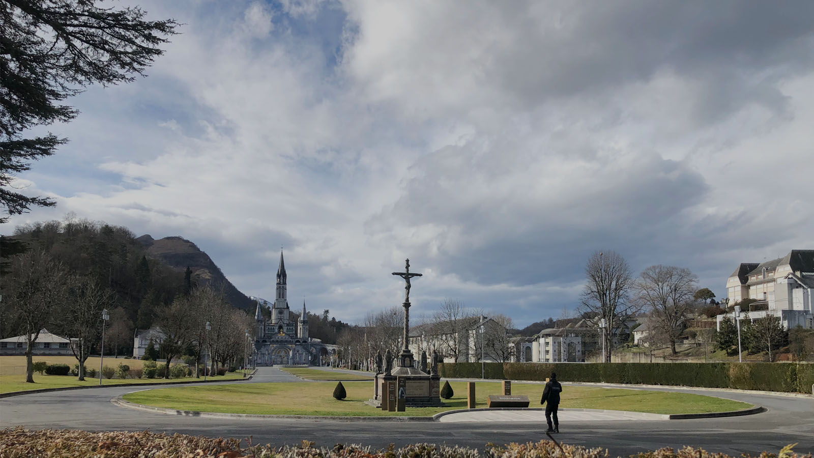 Digital Catholic: Empowering Parishes, Dioceses, Congregations, Church ...